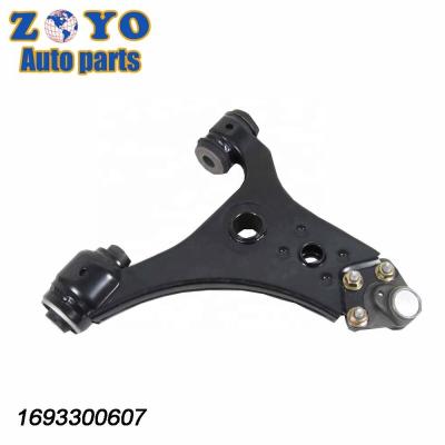 Cina 2006-2011 Mercedes-Benz B200 Sostituzione del braccio di comando sinistro con numero di prova 1693300607 in vendita