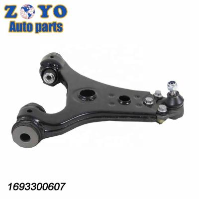 Cina 2006-2011 Mercedes-Benz B200 Sostituzione del braccio di comando sinistro con numero di prova 1693300607 in vendita