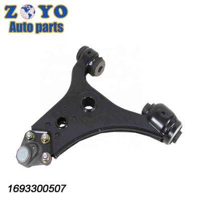 Cina Materiale resistente SPHC STEEL Braccio di controllo anteriore inferiore per Mercedes-Benz B200 2006-2011 in vendita