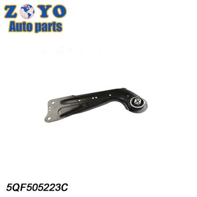 中国 自動車制御腕 VW パサットb4 2014-2020 フロントトラック 懸垂部品 5QF505223C 販売のため