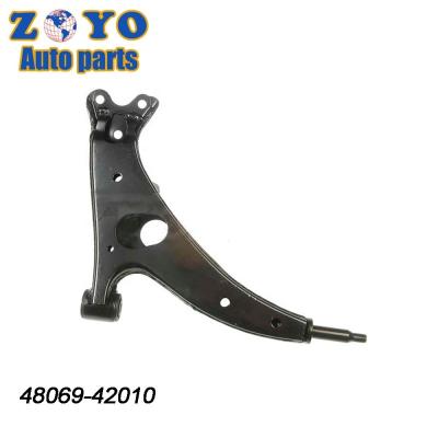 Cina 48069-42012/48068-42012 Casco del braccio di controllo inferiore per Toyota RAV4 2005- OEM Standard in vendita