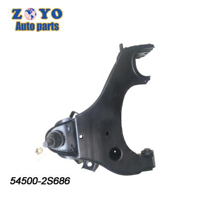 Cina 40Cr Ball Joint Nature Rubber Bushing Stamped Front Lower Control Arm per il pick up Nissan in vendita