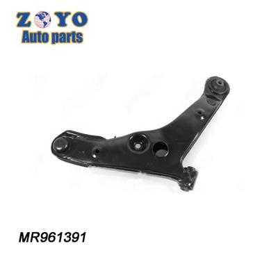Cina 2007- Anno Braccio di controllo inferiore in acciaio anteriore per Mitsubishi Lancer/Outlander OEM STANDARD in vendita