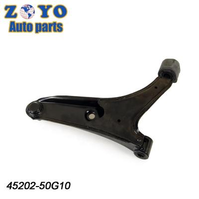 Cina OEM Standard 45202-50G10 Suspension Ball Joint Control Arm per Suzuki Swift 1995-2001 in vendita