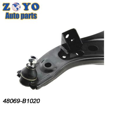 Cina Ricambi per autoveicoli Braccio di controllo inferiore anteriore sinistro 48069-B1020 48069-B1080 per Daihatsu Sirion in vendita