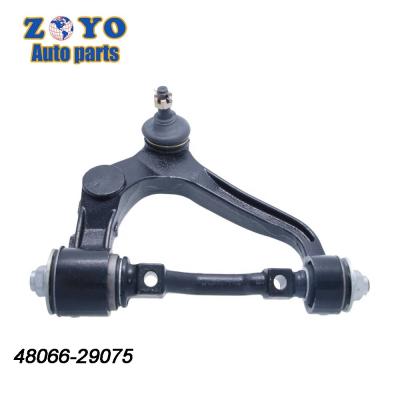 Cina 48066-29085 Braccio di controllo della parte anteriore destra superiore per Toyota Hiace YH53 HILUX V Pickup in vendita