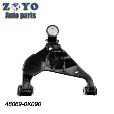 Cina OEM Standard Lower Upper Control Arm per Toyota Revo Sequoia Hilux Posizione sinistra in vendita