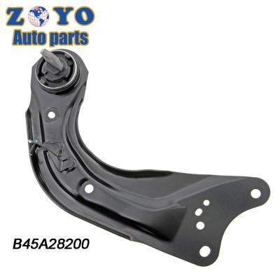 Cina Parti automatiche della sospensione per Mazda 3 2016 B45A28200A braccio di controllo inferiore anteriore destro timbrato in vendita