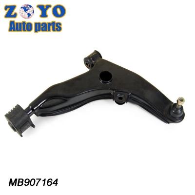 Cina 32160100002 Braccio di controllo della sospensione sinistra per Mitsubishi Mirage 1990 MB907164 RK620542 in vendita