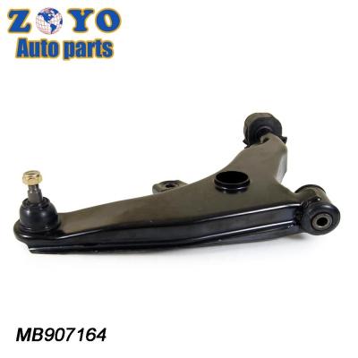 Cina 32160100002 Braccio di controllo della sospensione sinistra per Mitsubishi Mirage 1990 MB907164 RK620542 in vendita