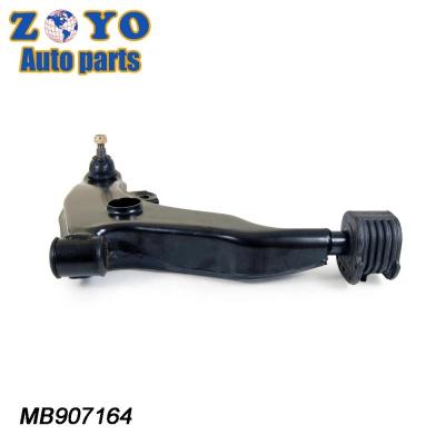 Cina 32160100002 Braccio di controllo della sospensione sinistra per Mitsubishi Mirage 1990 MB907164 RK620542 in vendita