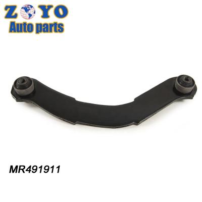 Cina CT A posizione del braccio di controllo dell'asse posteriore per Mitsubishi Lancer 02-06 MR491911 Auto Parts in vendita