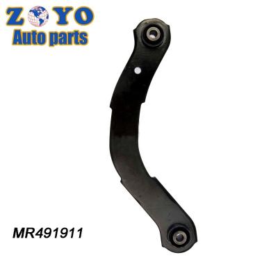 Cina CT A posizione del braccio di controllo dell'asse posteriore per Mitsubishi Lancer 02-06 MR491911 Auto Parts in vendita