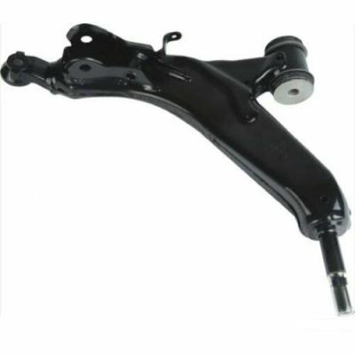Cina OEM 48640-30290 Manico di controllo inferiore anteriore stampato per Lexus GS Toyota REIZ LOW 2005-2013 in vendita