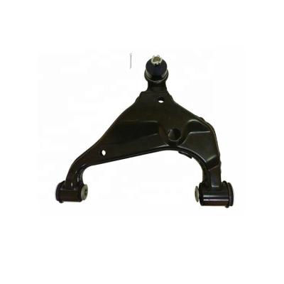 Cina Armato di controllo inferiore anteriore in gomma naturale per Toyota Hilux VII PICK UP 2004-2017 in vendita