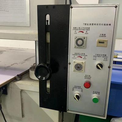 China CNC Plastic Sheet Laser Cutting Machine Automatic Plastic Board Cutting Machine for sale