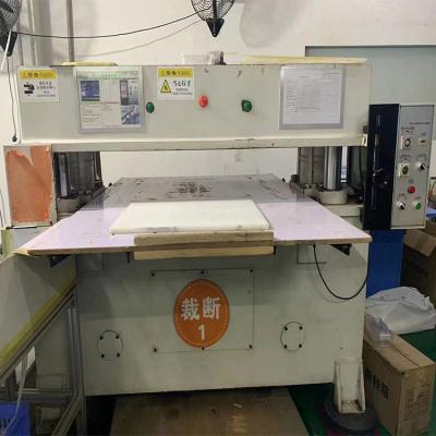 China CNC Plastic Sheet Laser Cutting Machine Automatic Plastic Board Cutting Machine for sale