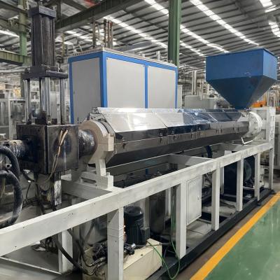 Cina Macchina di estrusione di plastica ad alte prestazioni 33 1 Lunghezza di vite e alimentazione 380V in vendita