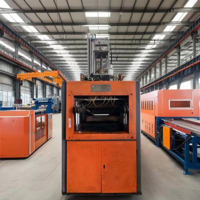 China Máquina de termoformagem de refrigeração por água de 220 mm de 11 kW com controlo PLC inteligente para PE/PET/PVC/PS à venda