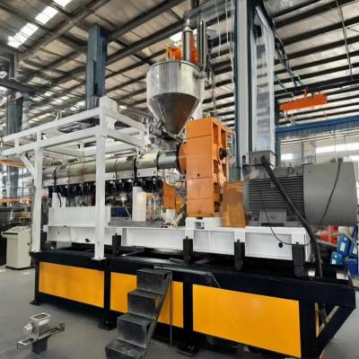 China Hoge snelheidsextrusie-machine voor snelle en nauwkeurige productie Te koop
