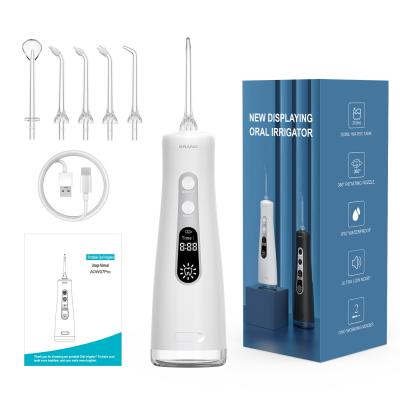 中国 2 Working Modes USB Rechargeable Cordless Electric Water Flosser IPX7 Waterproof Portable Dental Flosser 販売のため