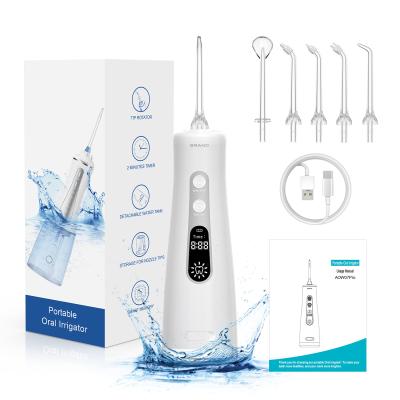 Cina Oral Irrigator Dental Care 350ml Tank LED Display Rechargeable USB Portable Water Flosser in vendita