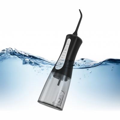 China Draagbare waterflosser IPX7 waterdicht mondreinigingsmiddel 360° draaiend mondstuk Te koop