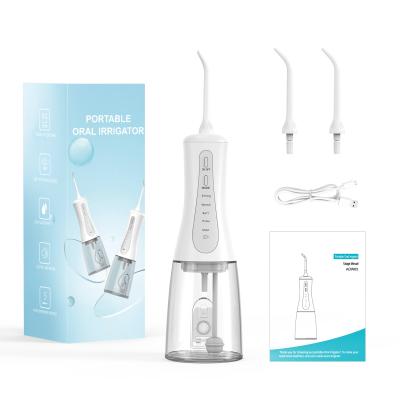 China Draagbare waterflosser IPX7 waterdicht mondreinigingsmiddel 360° draaiend mondstuk Te koop