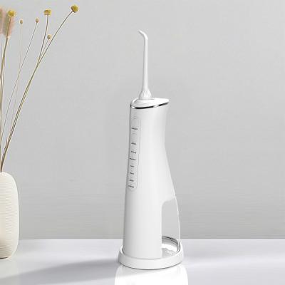 China Rechargeable Oral Irrigator CE Rohs Certified Cordless For Teeth for sale