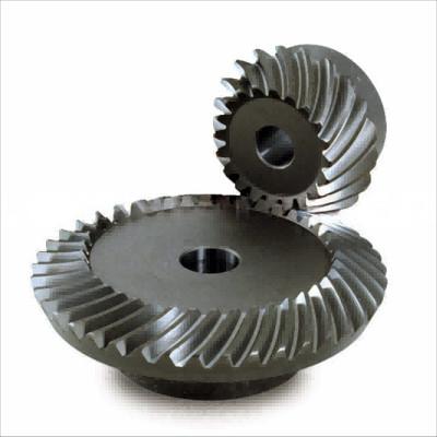 China Spiral Bevel Gear Set 6-axis Industrial Precision Transmission Gear 18CrNiMo7-6 for sale