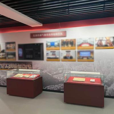 China Customized Display Cabinet Countertop Glass Showcase Counter With LED Light for sale