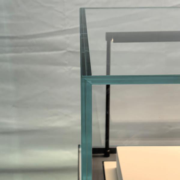 Quality Moisture Resistant Table Glass Display Case For Historical Collections Storage for sale