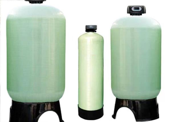 Quality Corrosion Resistant FRP Fiberglass Water Pressure Tank For Industrial Residentia for sale