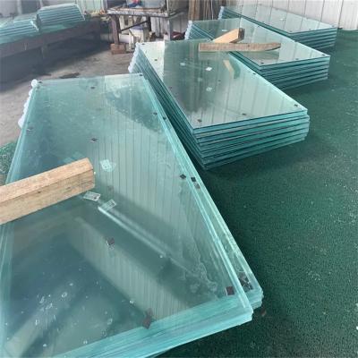Cina Vetro isolante termico personalizzato 5 mm di spessore Vetro isolante termico di alta qualità in vendita