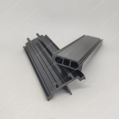 Cina C Forma di poliammide 66 di estruzione di plastica Striscia di barriera termica per il profilo della finestra di alluminio del ponte rotto in vendita