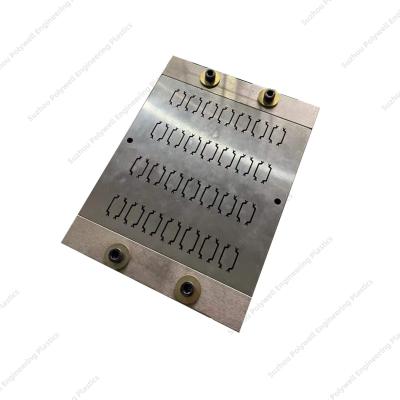 Cina Injection Mold Put In Nylon Thermal Barrier Strip Extruding Machine in vendita