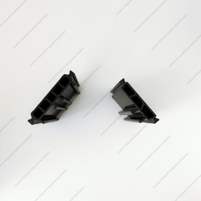 中国 PA66 エクストルーション プラスチック製品 ナイロン 熱断裂 プロファイル プラスチック エクストルーダー 絶縁 プロファイル 販売のため