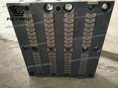 Cina PA66 GG25 Heat Break Strips Extruding Machine Steel Mold in vendita
