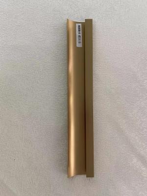 Cina Disegno di abbigliamento in metallo in argento in alluminio Profil Trim Protector in vendita