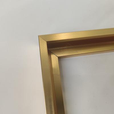 Cina Marco fotografico in legno d'oro rosa con telaio a specchio in vendita