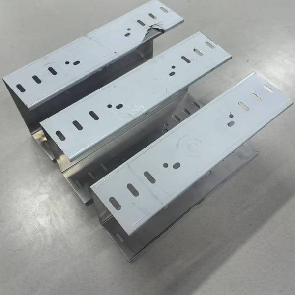 Quality Fireproof Aluminum Trough Cable Tray Ladder Trunking For Indoor for sale