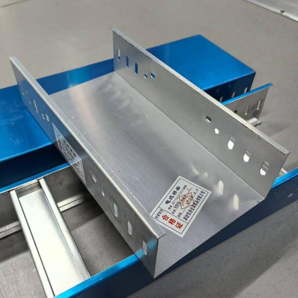 Quality Ventilated Electromagnetic Pre Galvanised Cable Tray 4 Inch Customized for sale