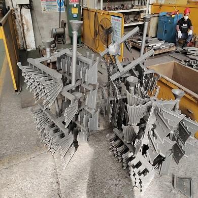 Cina Trattamento di superficie su ordinazione resistente del ghisa dell'abrasione dell'artiglio in vendita