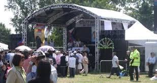 Cina 40x40x35ft capriata di alluminio della luce della fase del tetto dell'arco di alto caricamento di 4 colonne per gli eventi moderni di manifestazione in vendita
