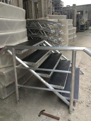 China 6082 - Des im Freien Aluminiumarbeitsbühne 1,22 x 1.22m Sperrholz-T6 mit Leiter zu verkaufen
