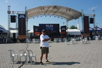 China Outdoor Hang Speaker Aluminum Square Truss TUV / Ladder Truss 400mm x 400mm for sale