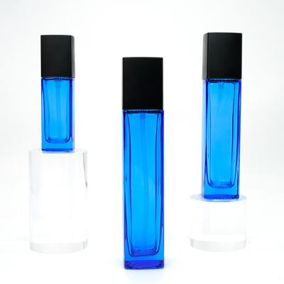 Cina Bottiglia gialla blu della pompa della schiuma 50ml di Hanya Glass Lotion Bottles Square in vendita