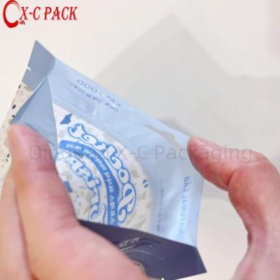 Cina Sacchetto di plastica stampato su misura 100g 150g 250g Stand up pouch Mylar riutilizzabile zipper dog pet food packaging bag in vendita