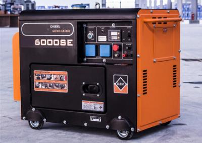 Cina 4 generatori di corrente diesel elettrici di inizio 5kw del colpo con AVR, aria di sistema bassa dell'allarme dell'olio si sono raffreddati in vendita