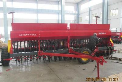 Cina file di perforazione macchine agricole ed impianti di larghezza 24 di 3.6m per la semina/che fertilizza in vendita
